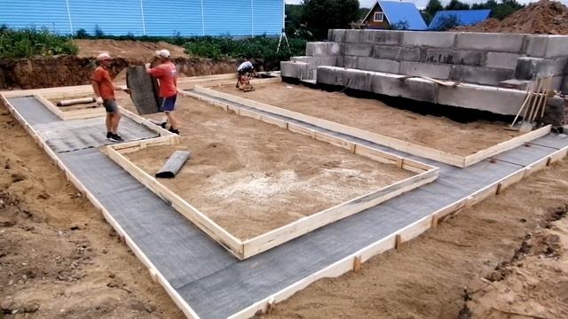 Как сделать Монолитную Подушку под Фундамент