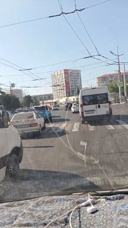 Маршрутки беспределят  на дороге .