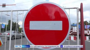 Пятибалльные пробки и нарушения: прямое включение с перекрёстка Ленина и Терешковой в Кемерове