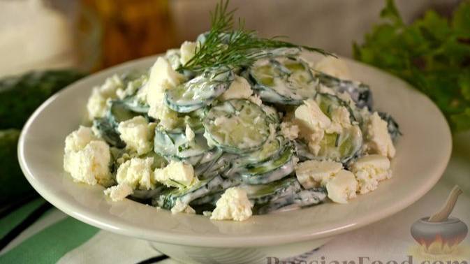 Лёгкий и летний. САЛАТ ИЗ ОГУРЦОВ С БРЫНЗОЙ