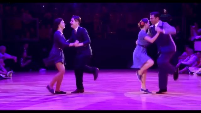 куколка конфетка.. ВЕЛИКОЛЕПНЫЕ ПЕСНИ И ТАНЦОРЫ.. ОЧЕНЬ ХОРОШО ТАНЦУЮТ..