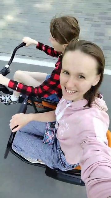 Наша прогулка.😁☺️ Может быть мат.😎 Извините.)))