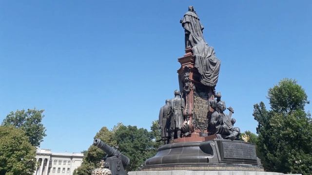 Краснодар. Памятник Екатерине. Классная обзорная экскурсия. Всем понравилось, и детям и родителям.
