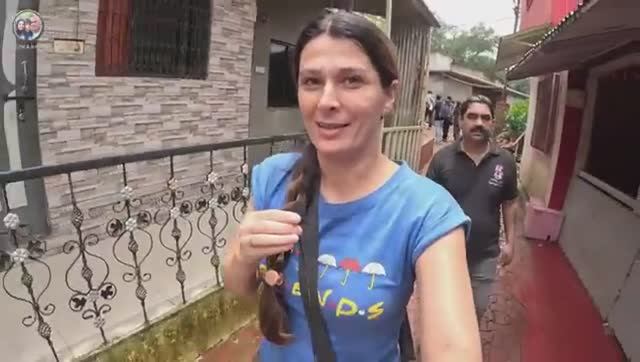 Наташа Замуж в Индию - НЕ ДОЛГО МЫ РАДОВАЛИСЬ Опять несем вещи в прачечную стирать
