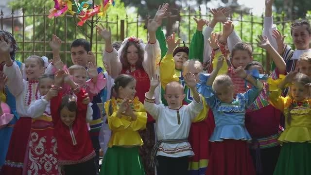 🎭 Народные гуляния: Летний фольклорный праздник | Традиции и веселье