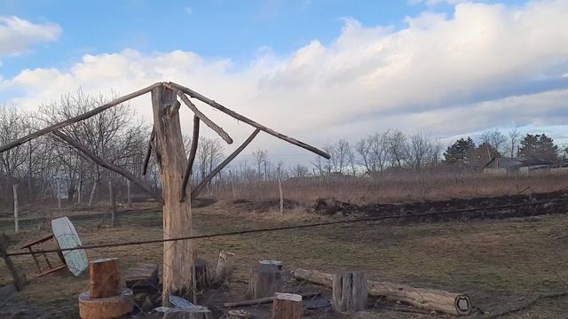 Продолжение строительства круглой беседки