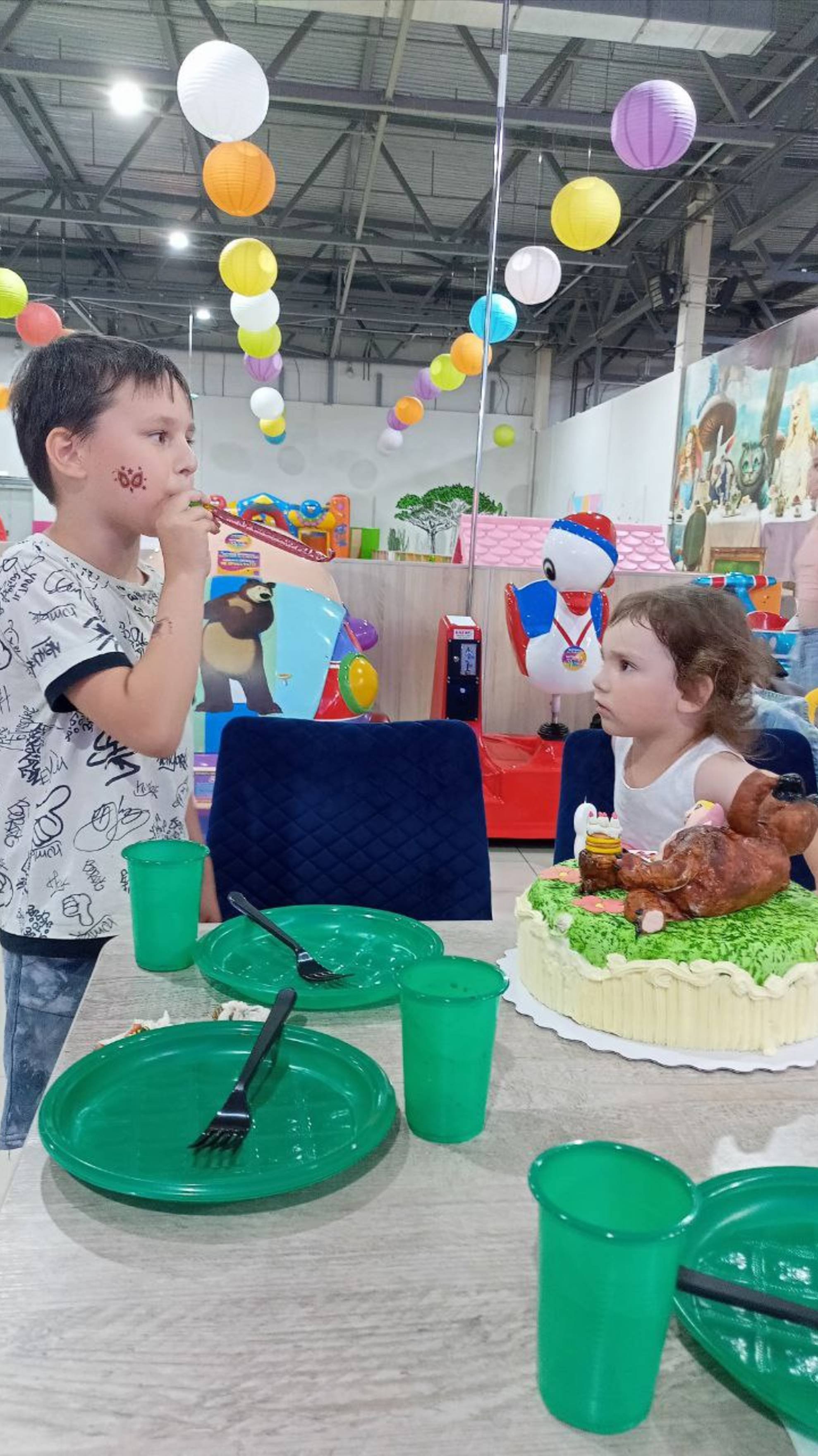 Днюха Таисии год 3-ий.