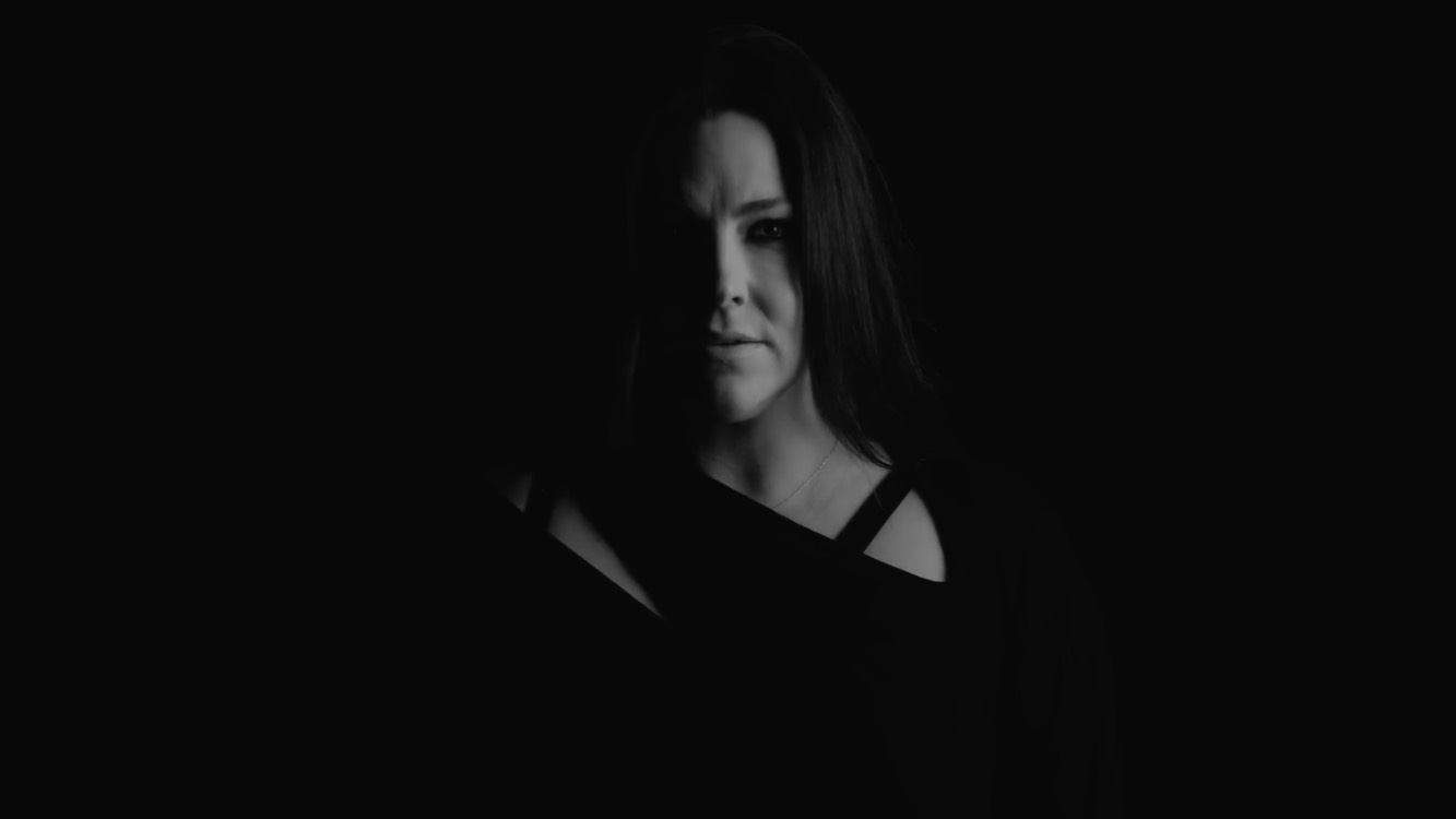 Love Hurts - Amy Lee & Dave Stewart