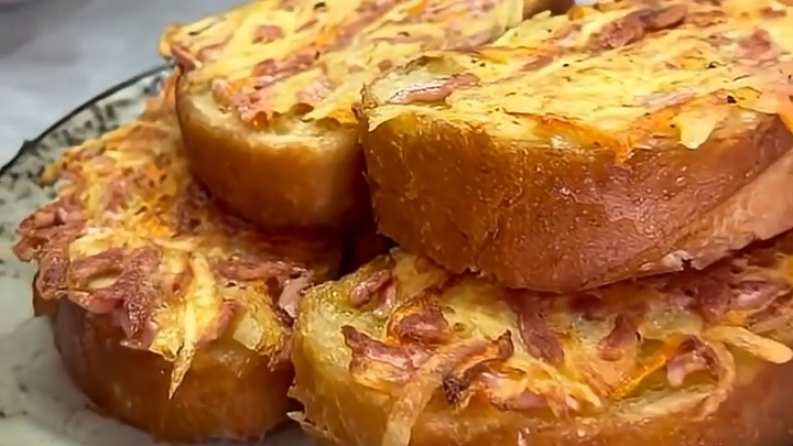 БУТЕРБРОДЫ из детства...🌭😋    Рецепт в описании 😋