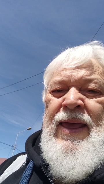 В апреле выбирался в райцентр.
