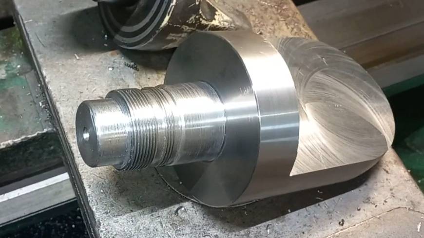 Ухо на шток. Пришлось серьёзно повозиться...