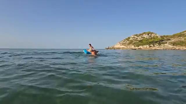 Последние деньки в Италии.Купили Алисе ската.Говорила с Серёжей