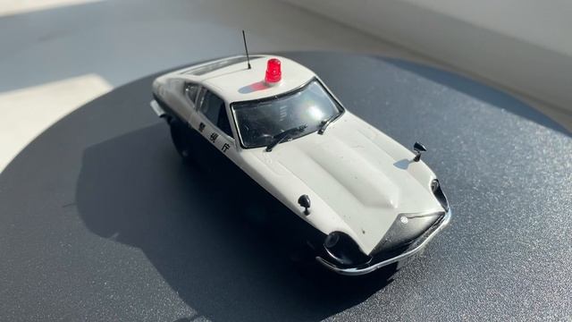 Datsun 240z полиция 1/43 deagostini