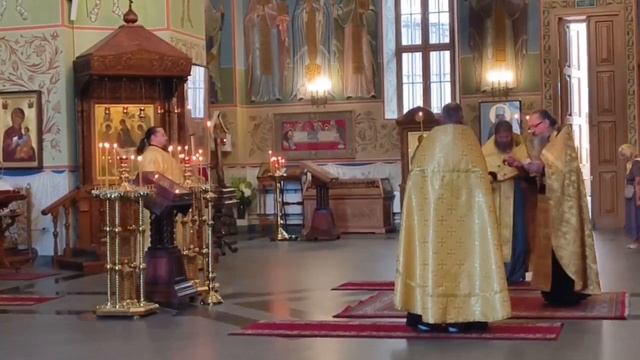 ВЕЛИЧАНИЕ СВЯТОМУ РАВНОАПОСТОЛЬНОМУ КНЯЗЮ ВЛАДИМИРУ В КАНУН ПРАЗДНИКА: ДУХОВЕНСТВО И ХОР МОНАСТЫРЯ