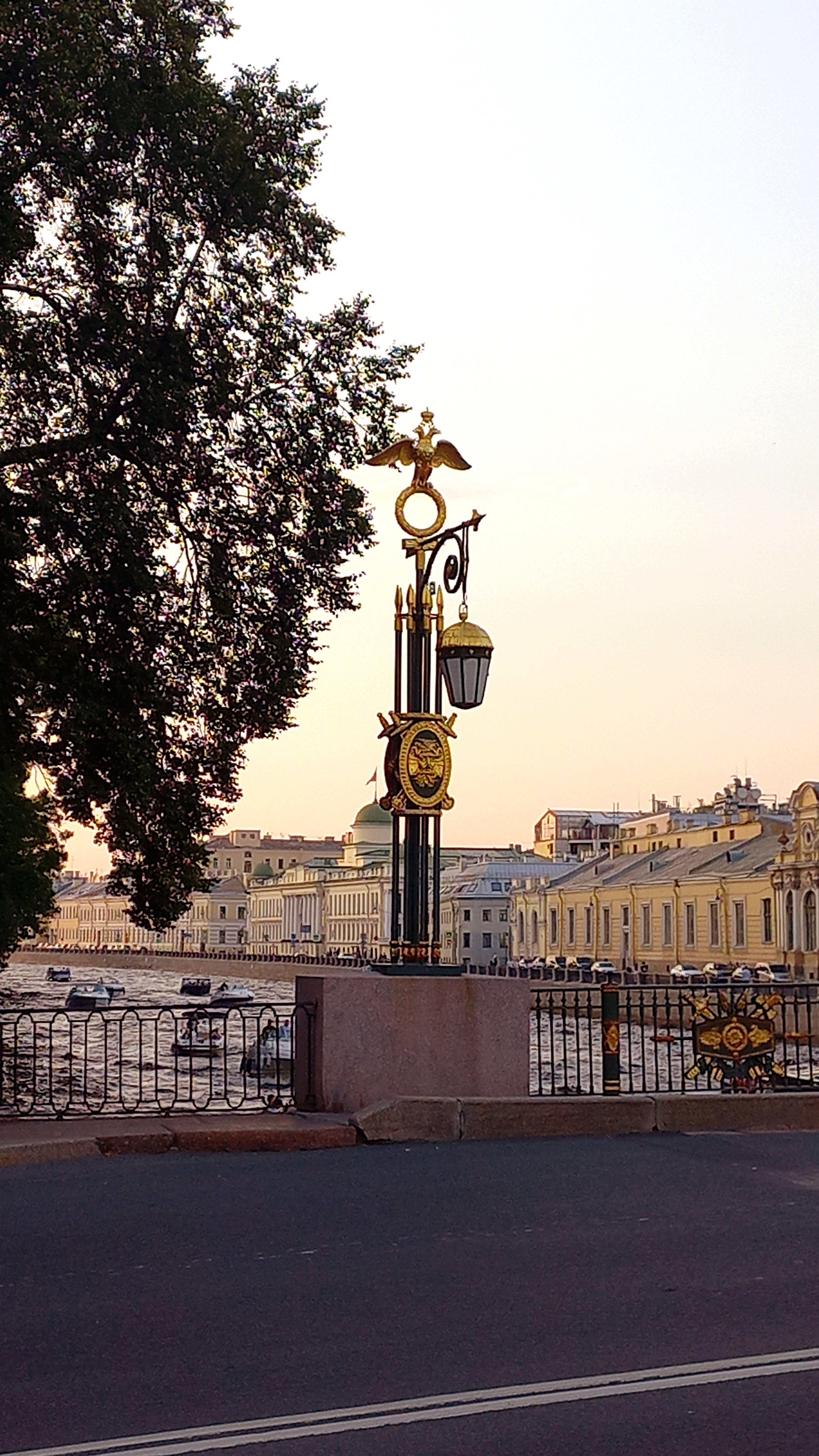 Летом