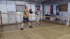 Костя осваивает лапы.👍👍👍