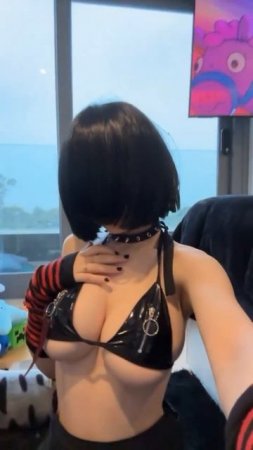 Nicole Pony