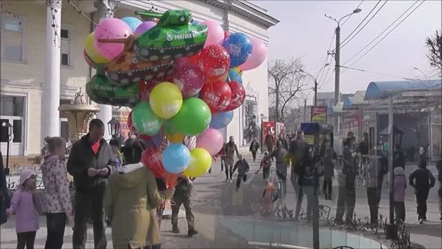 " В ожидании парада..."