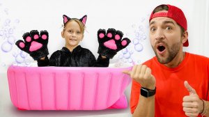 Влад и Ники. Алиса превратилась в котёнка! Весёлое видео для детей!
