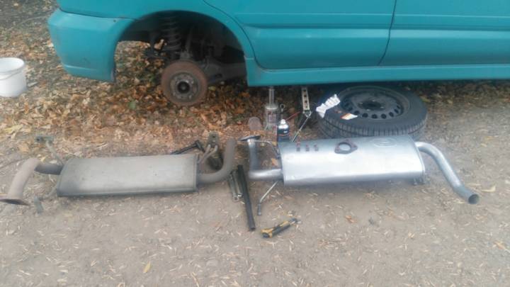 Замена конечного глушителя . польский аналог прогорел быстро MITSUBISHI