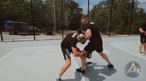 Открытая тренировка по боевому самбо прямо на передовой!