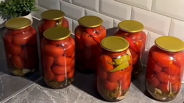 Самый простой рецепт маринованных Помидоров...🍅😋    в описании ✍️