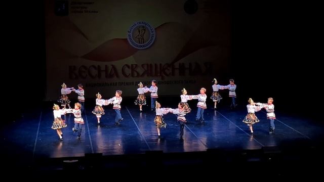 "Деревенский перепляс"