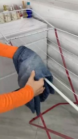 How to dry jeans