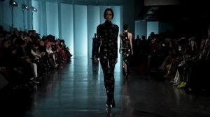 Показ коллекции Haute Couture Rahul Mishra весна-лето 2025
