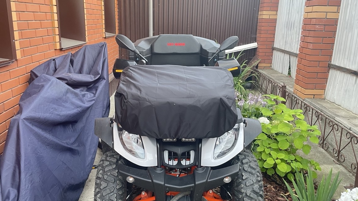 Кофр-сумка для 200 кубового квадроцикла.