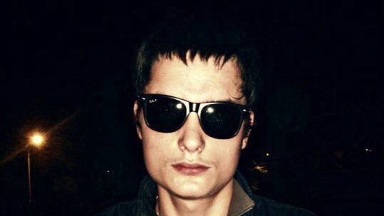 женя остряков пает