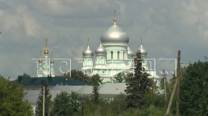 На празднование дней памяти Серафима Саровского в Дивеево прибывают паломники со всей России