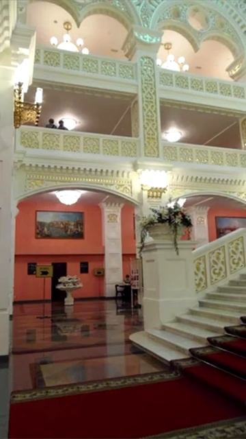 Видео ДЗ Астраханский театр оперы и балета