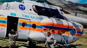 Двух россиянок с внутренним кровотечением и травмами эвакуировали с горного ущелья в Казахстане