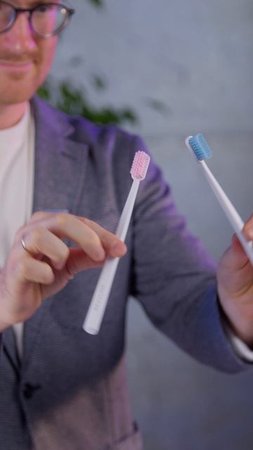 Тебе нужны эти мануальные щетки от Revyline. Забирай ☺️