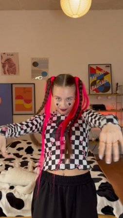 "ПИКАБУ" PEEKABOO -игра в прятки ПРЕМЬЕРА ХИТА ОТ ДАШИ SHEFF повторяй движения