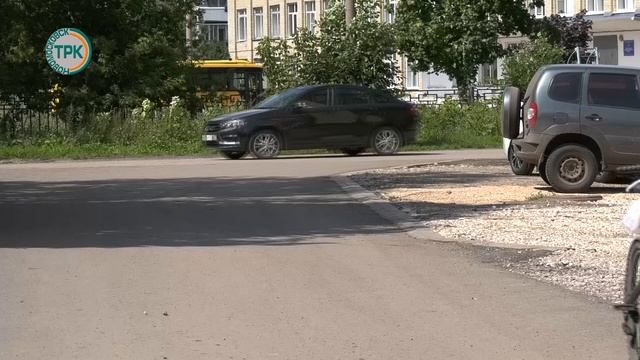 В Новомосковске продолжается благоустройство дворов