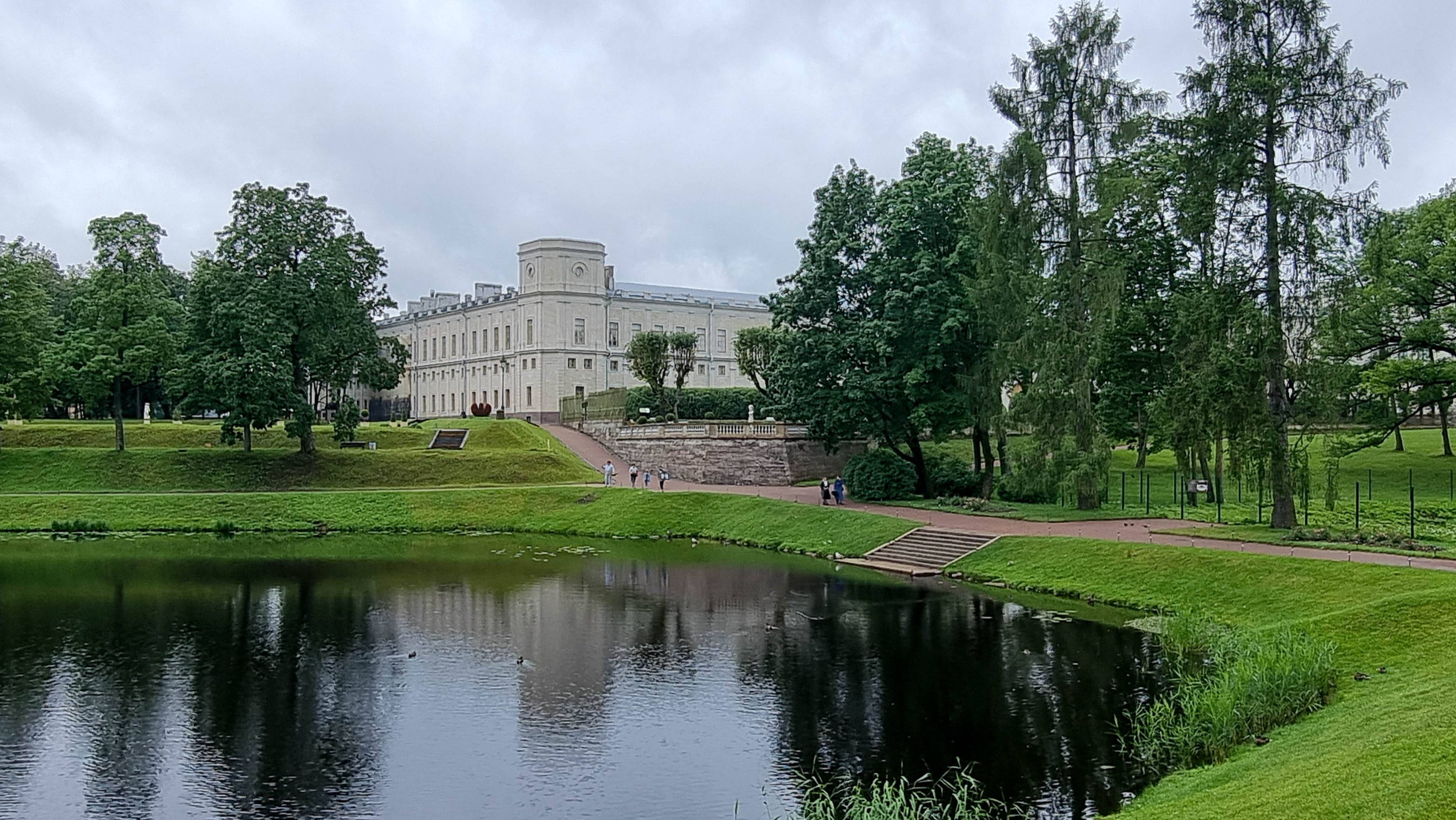 Гатчина. Ленинградской обл. Дворцовый парк. 6.07.2025г.