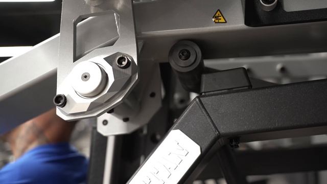 Тренажер Y935ZAM Жим от плеч