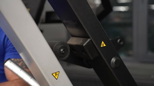 Тренажер Y910ZAM Широкий жим от груди