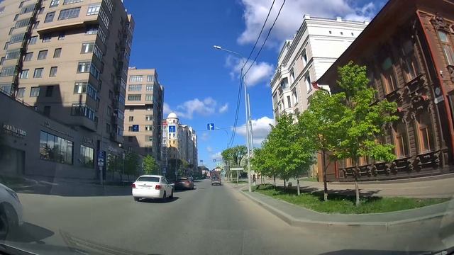 Движение на автомобиле по улицам города Тюмени до таможни, ДК Нефтяник и на Киевскую