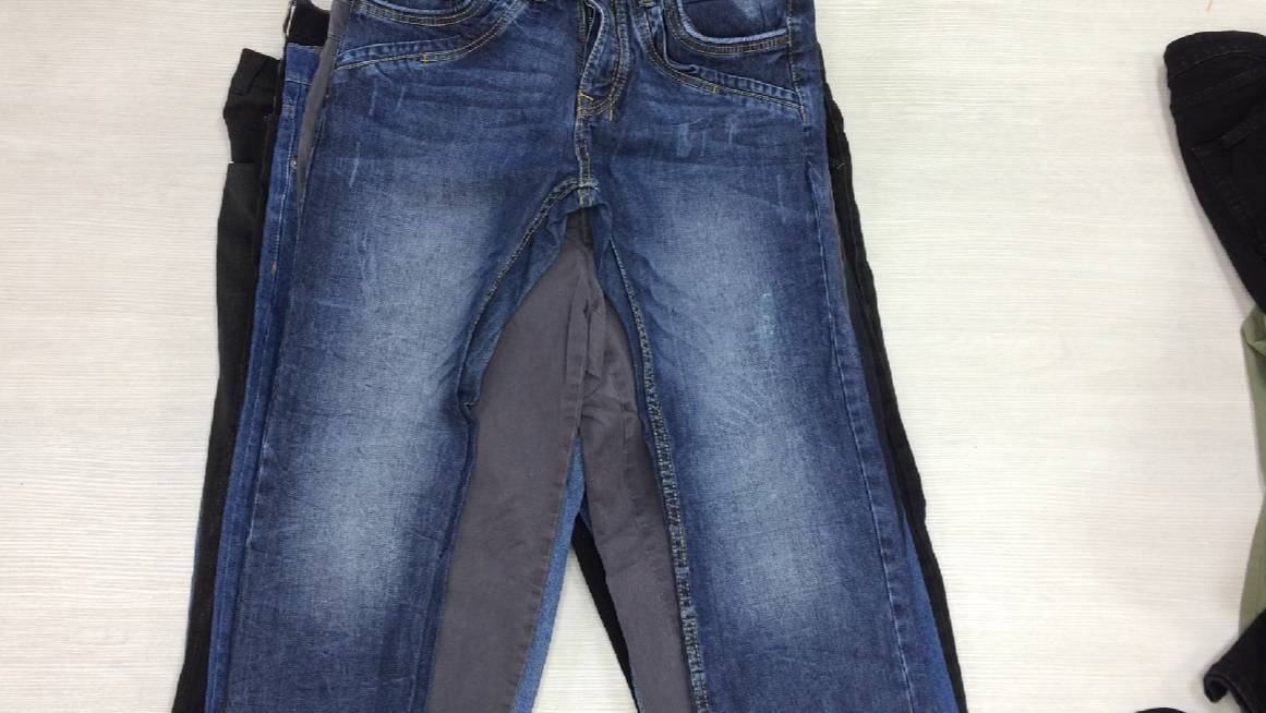 м222. Джинсы мужские