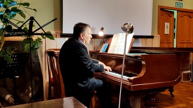 Музыкально-стихотворный концерт «Вначале был Бах»