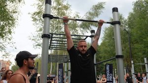 Как ребята на протезах побеждают в воркауте