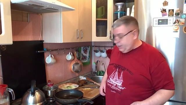 Тёплый салат из баклажанов