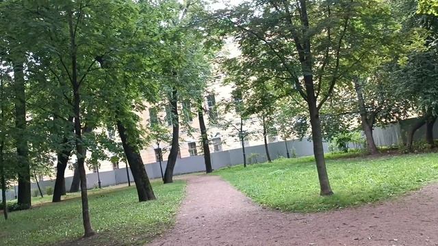 Садик на Литейном