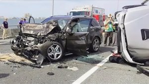 Аварии и ДТП на дорогах — подборка на видео регистратор