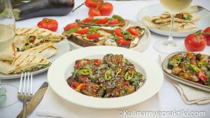 Баклажаны в главной роли: 2 рецепта роскошных закусок для любого повода