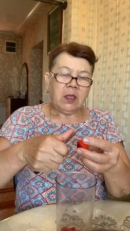 IMG_8817 Беру семена Виктории.