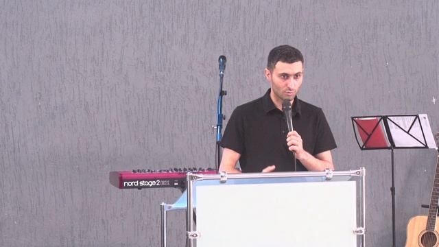 Гарик Гуликян - "Кто я?" (03 08 25)